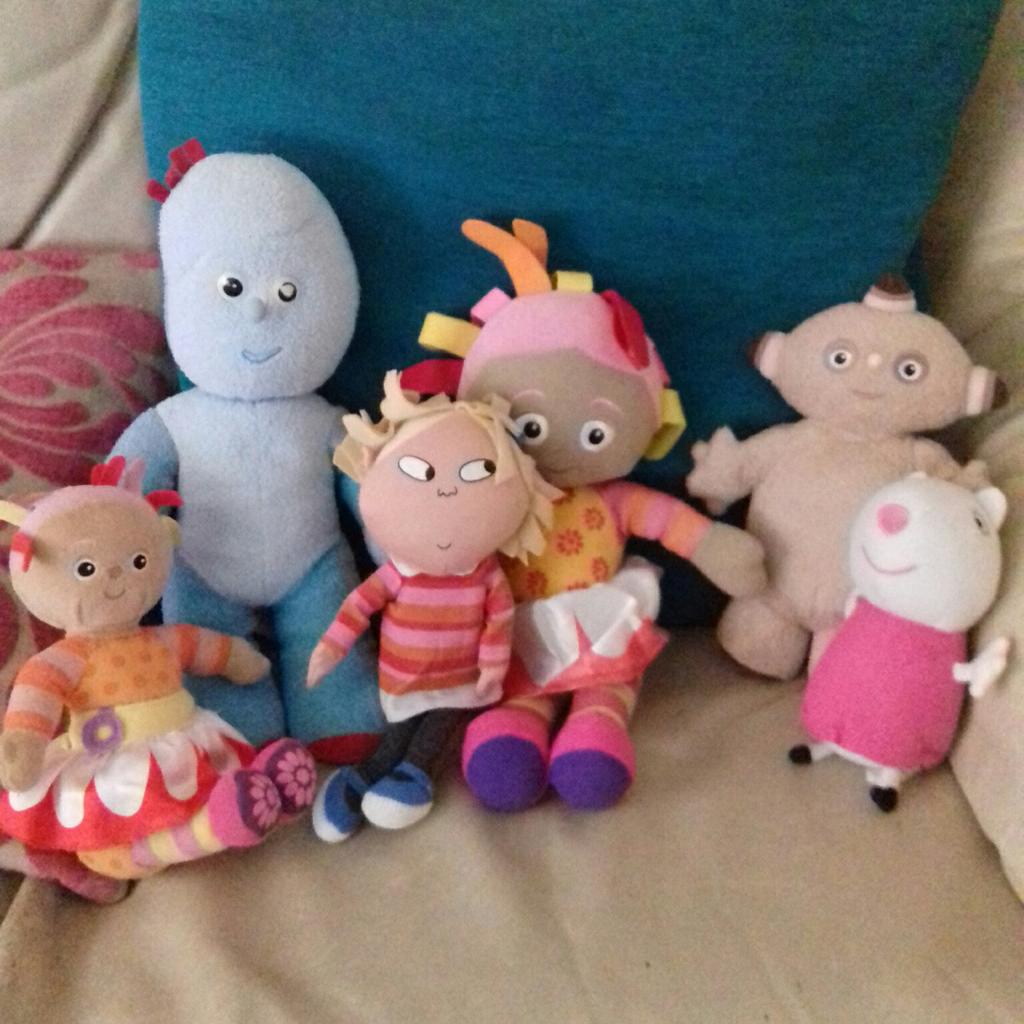 in the night garden and lola plush toys in WA8 Widnes für £ 5,00 zum ...