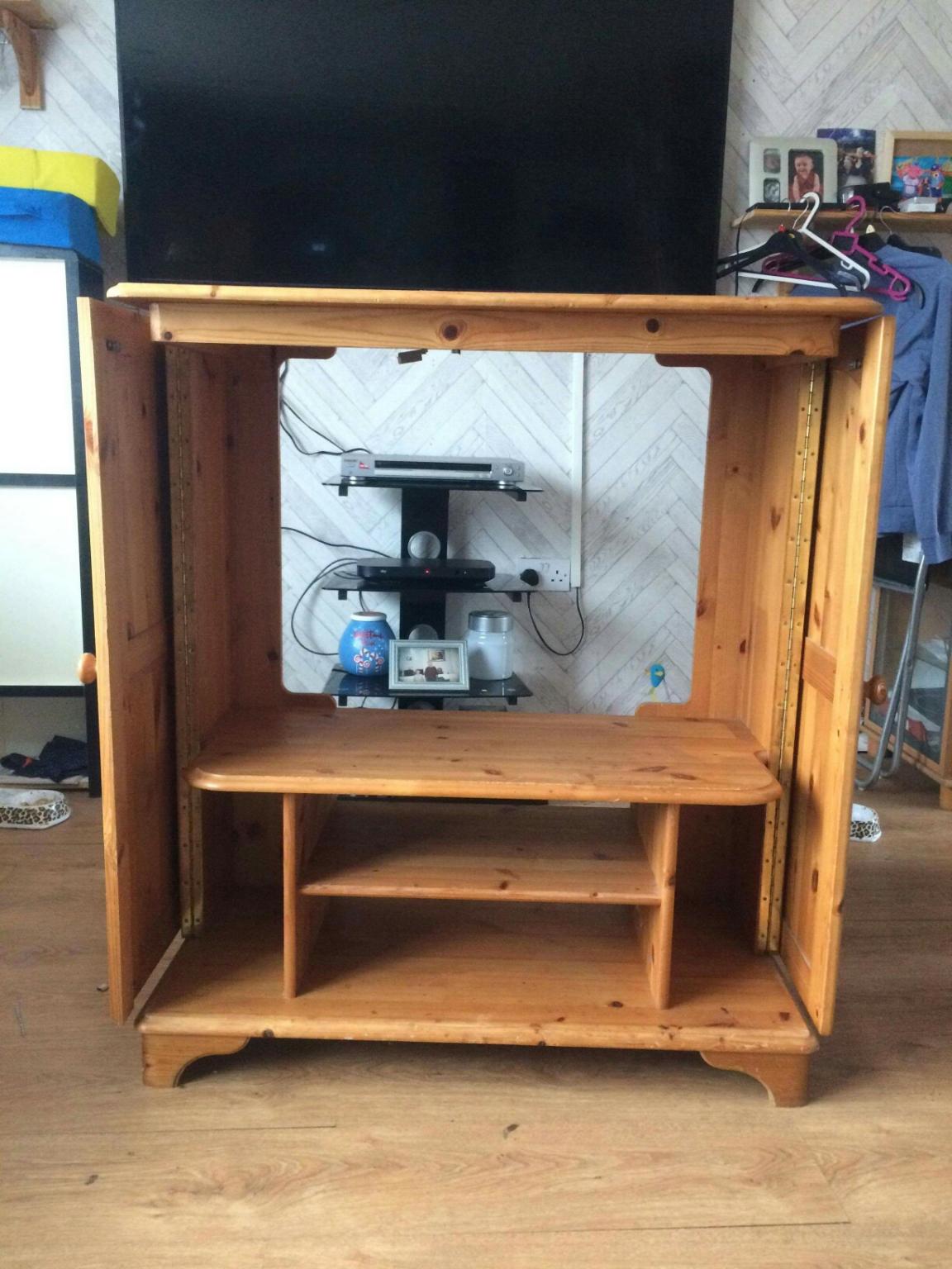 tv unit in B98 Redditch für £ 10,00 zum Verkauf | Shpock AT