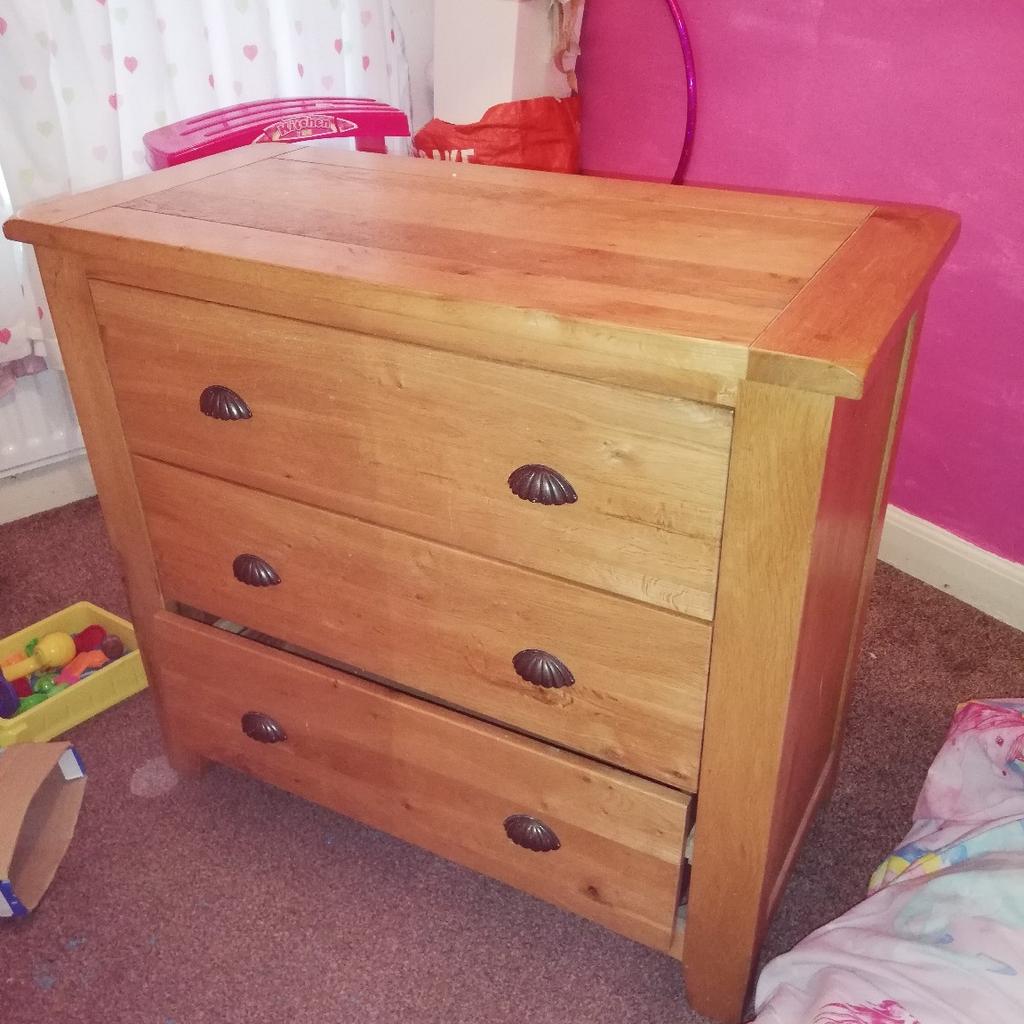 solid set of draws in Wigan für £ 20,00 zum Verkauf | Shpock AT