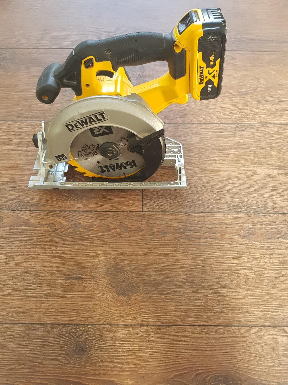 Dewalt 18v circular saw 5ah 2018 in Walsall für 120,00 £ zum Verkauf ...