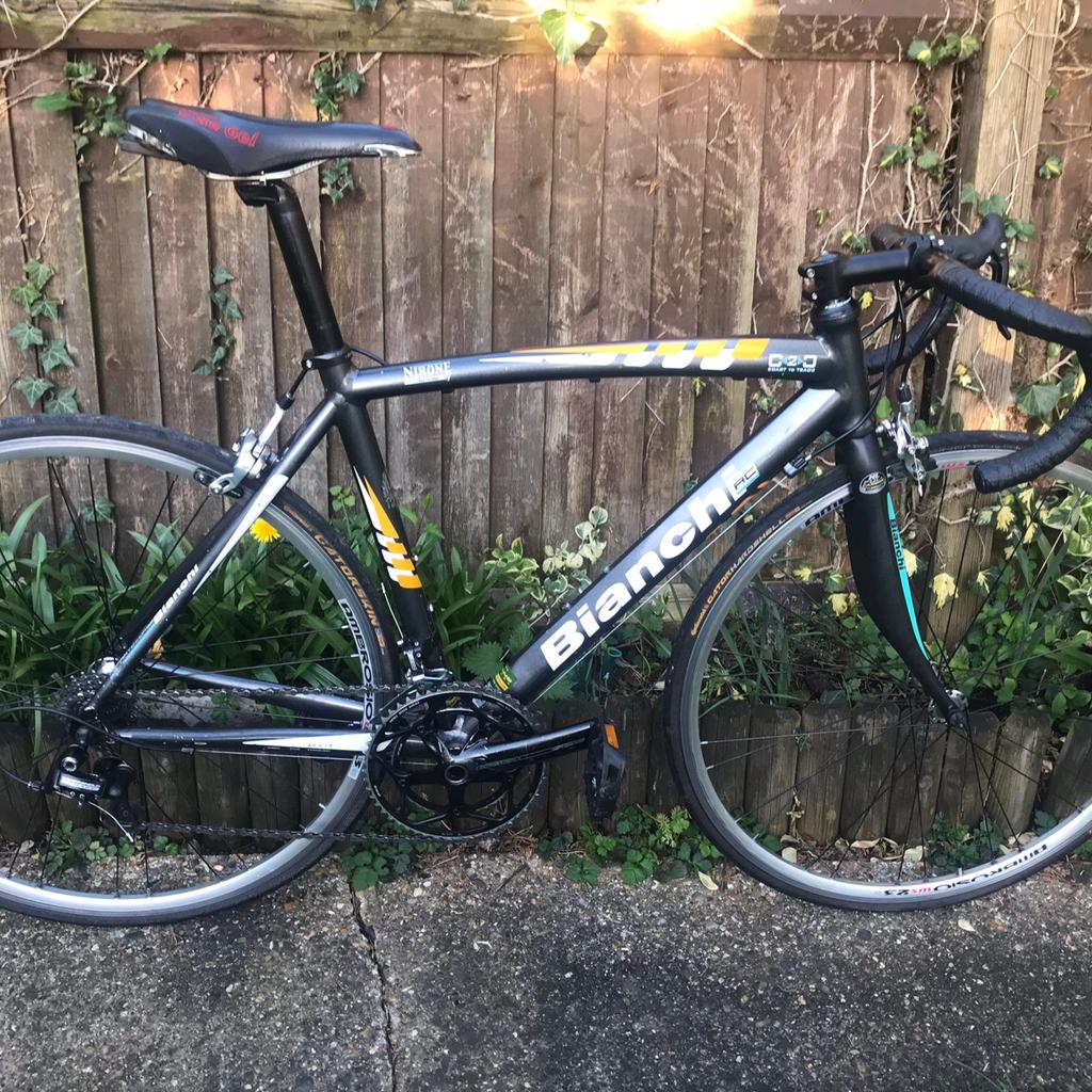 Bianchi Nirone Road bike in NW9 Barnet für £ 225,00 zum Verkauf | Shpock AT