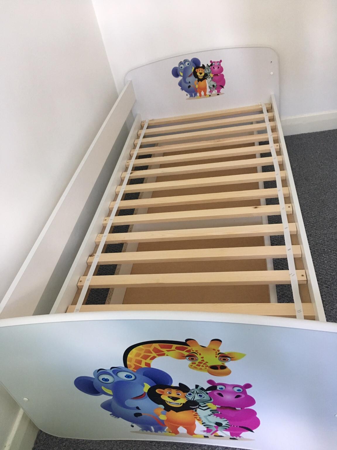 Cabin bed with drawer and mattress in SE20 Bromley für £ 120,00 zum ...