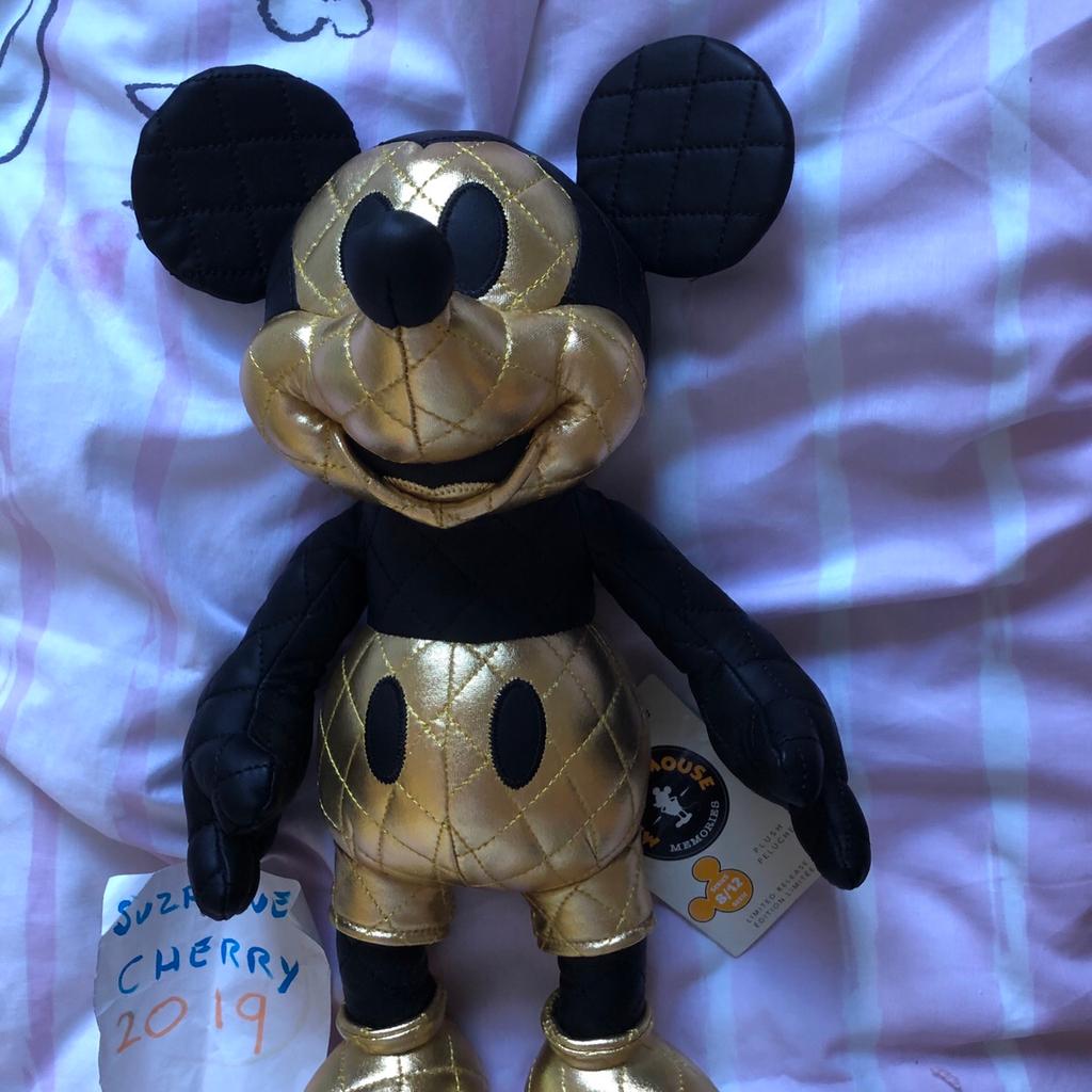 Mickey Mouse August memories in Little Bowden für £ 30,00 zum Verkauf ...