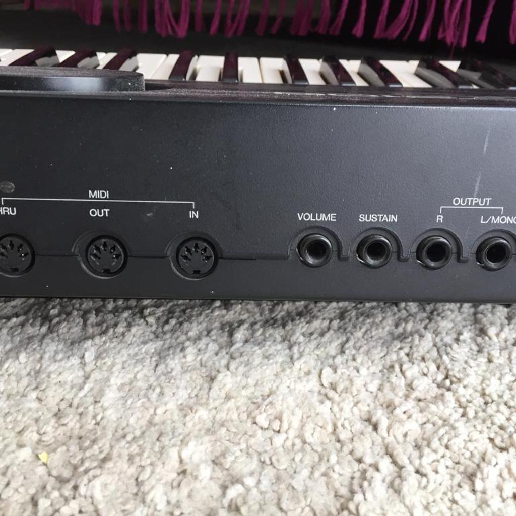 Yamaha YS100 vintage FM synthesiser in N15 London for £70.00 for sale ...