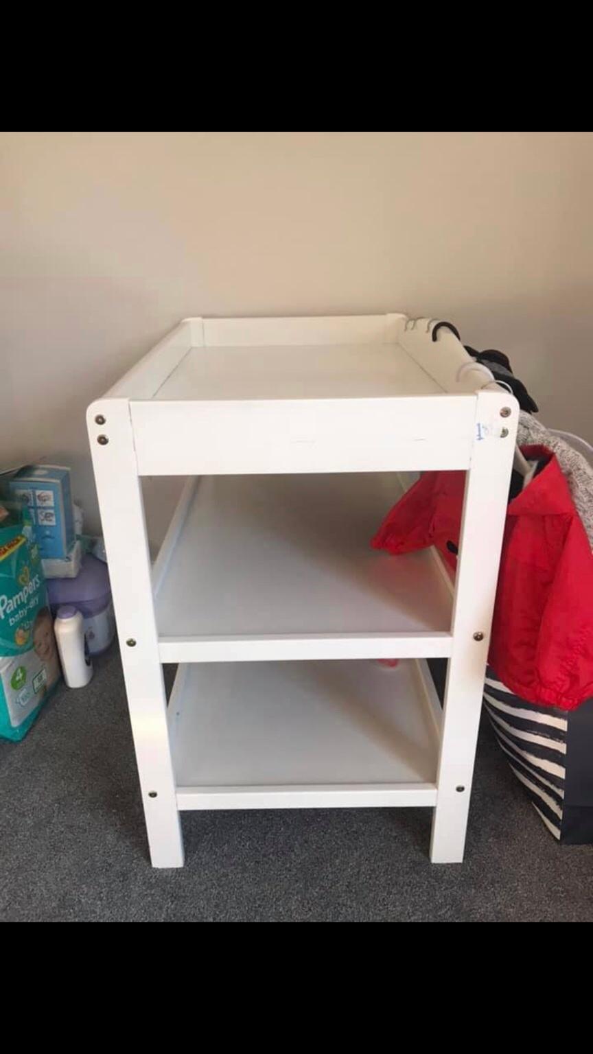 Baby changing unit in SY13 Whitchurch für 20,00 £ zum Verkauf | Shpock DE