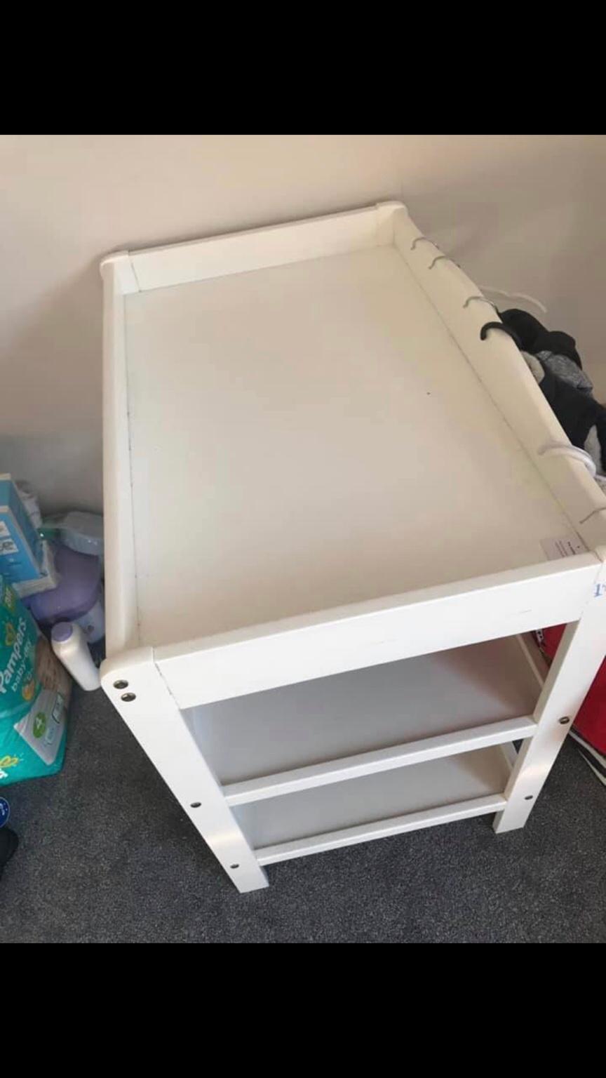 Baby changing unit in SY13 Whitchurch für 20,00 £ zum Verkauf | Shpock DE