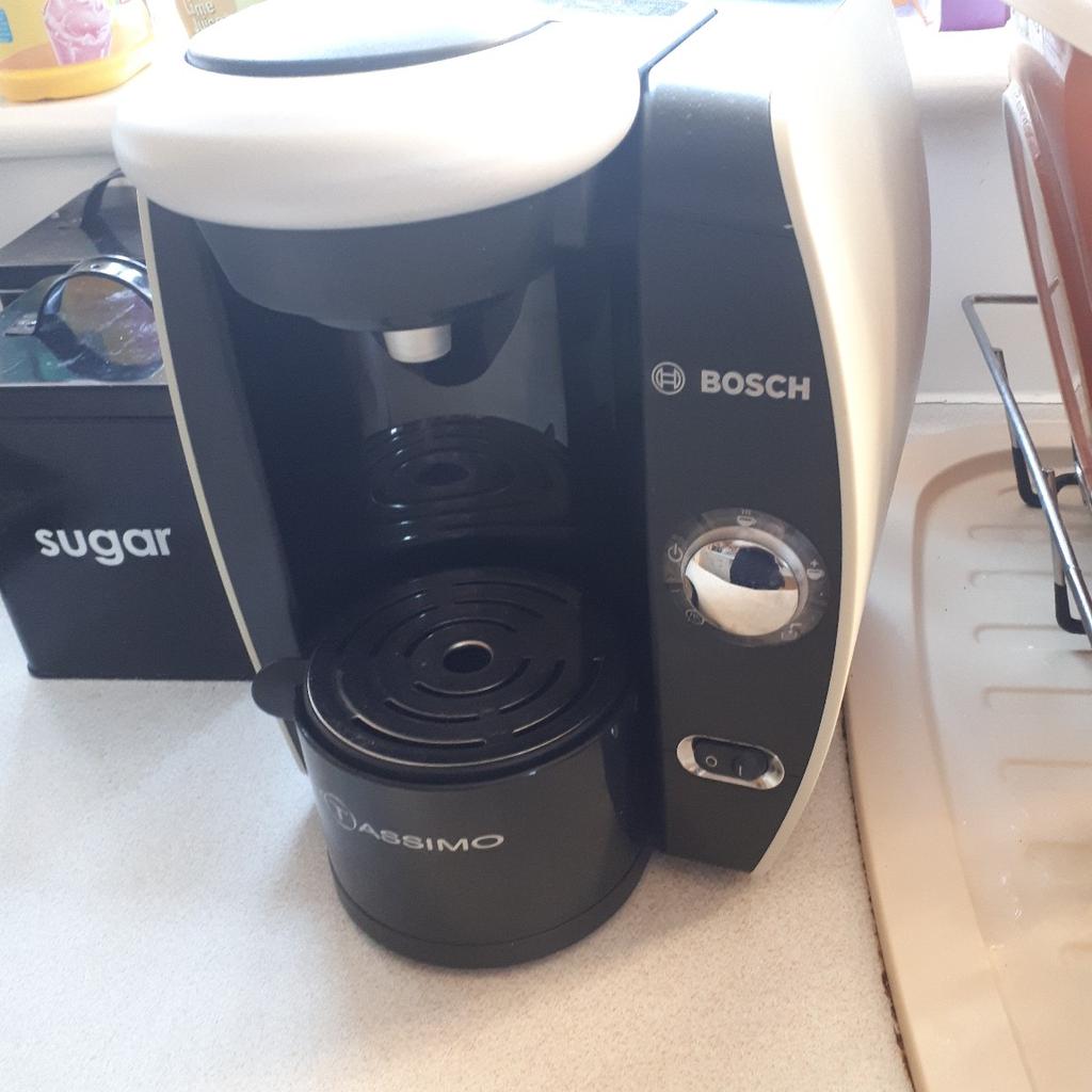 Bosch Tassimo Coffee Machine in BD13 Bradford für £ 15,00 zum Verkauf ...