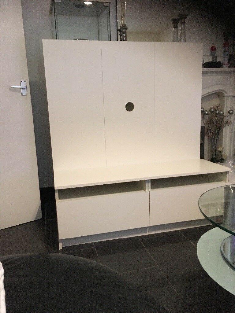Ikea Benno TV BENCH WITH WALL PANEL in N13 Enfield für £ 50,00 zum ...