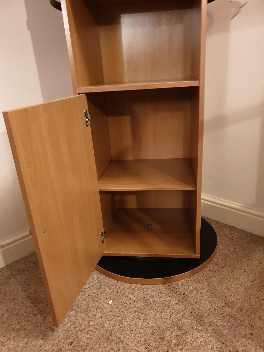 Revolving mirrored storage unit in HX1 Calderdale für 80,00 £ zum ...