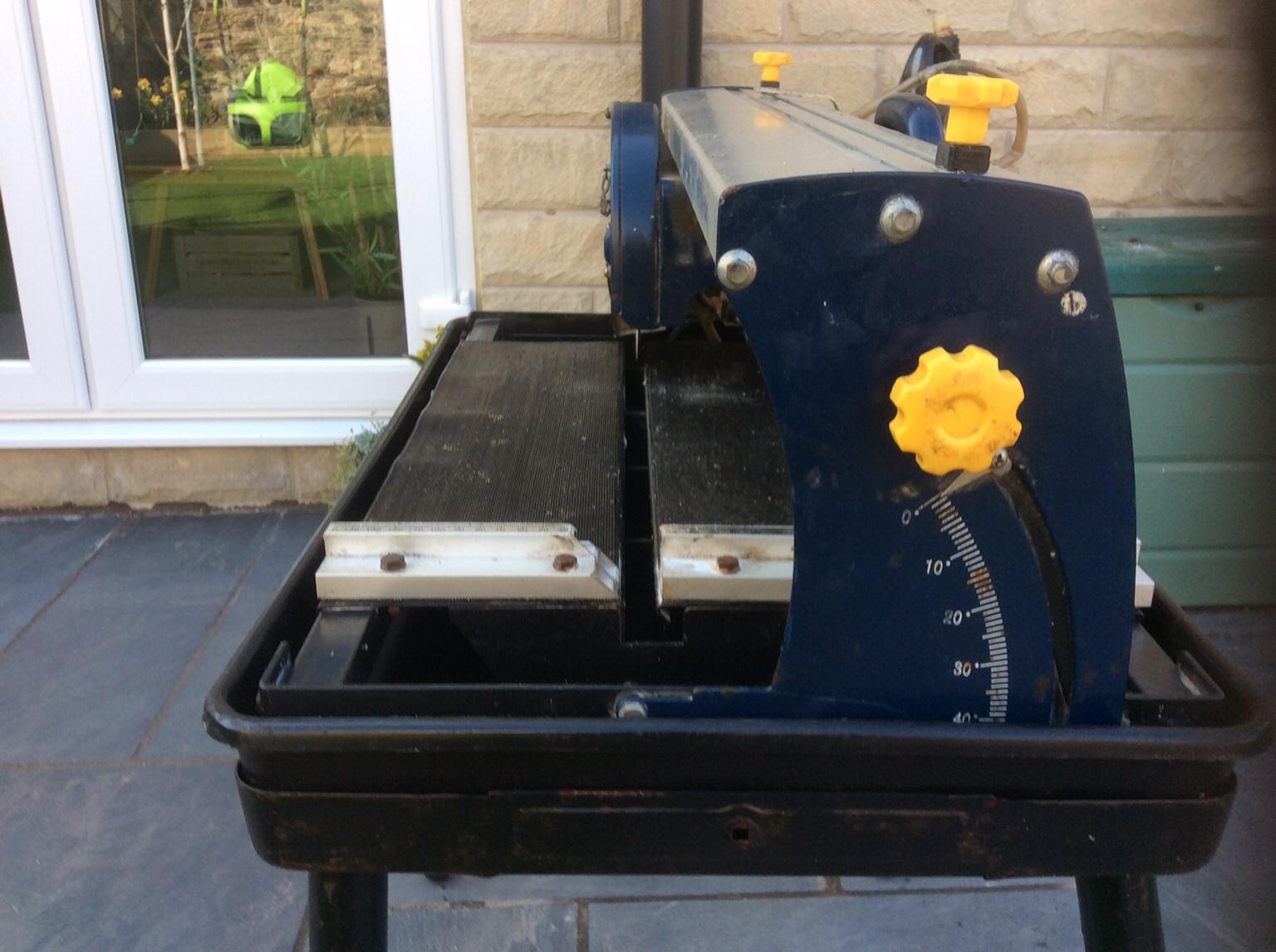 Titan 600w tile cutter store
