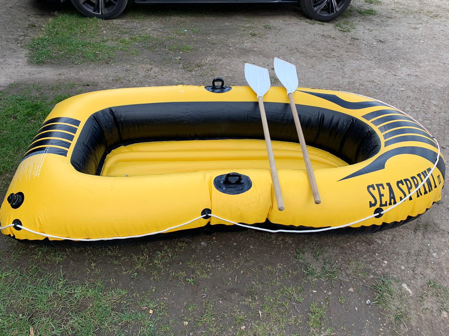 Kids rubber dinghy in South Bucks für 10,00 £ zum Verkauf | Shpock DE