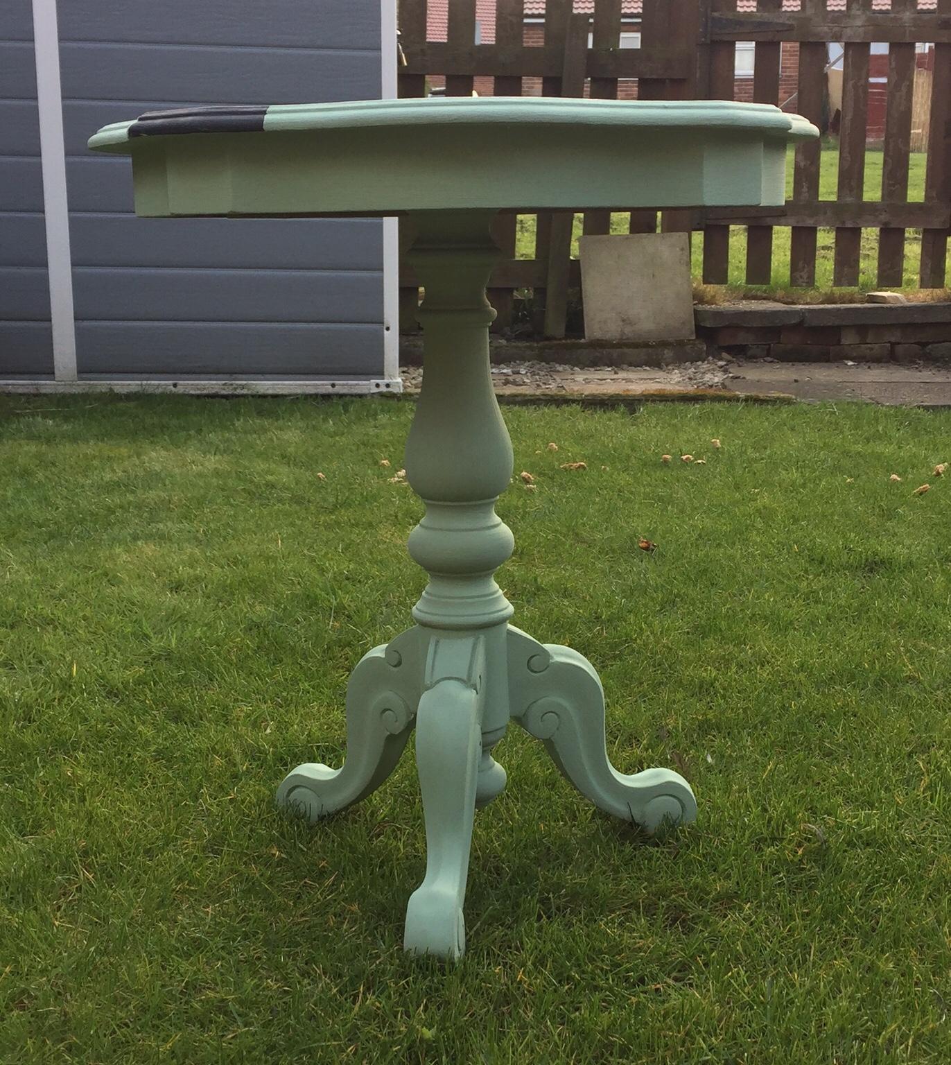 Hand-Painted Cherry Blossom Upcycled Table in LS27 Leeds für 30,00 ...