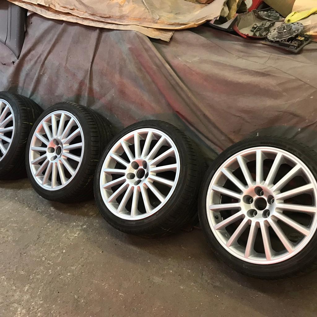 Golf Mk4 R32 alloys with tyres 18” in London für £ 400,00 zum Verkauf ...