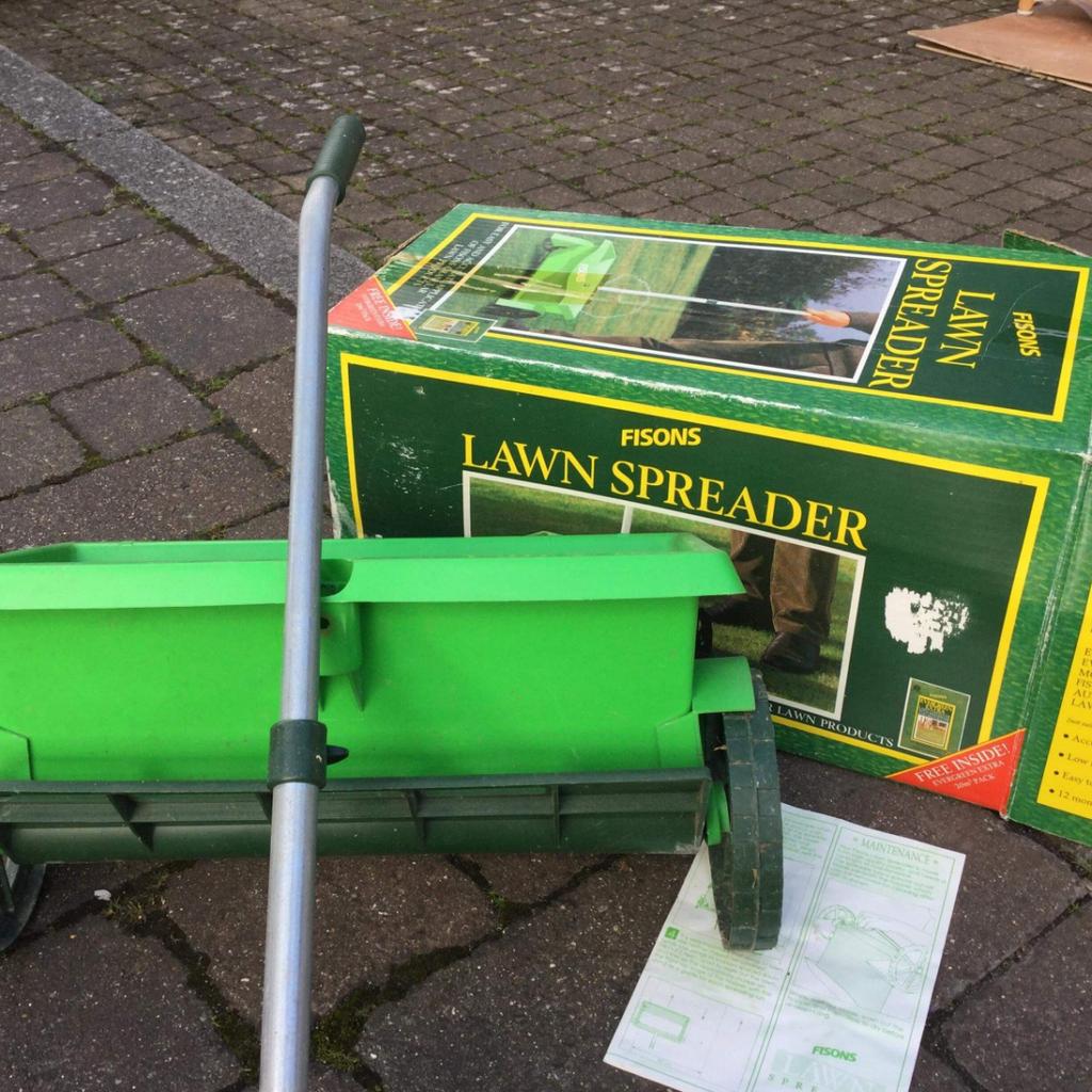 Fisons Lawn Spreader Fertilizer in CR3 Tandridge für £ 10,00 zum ...