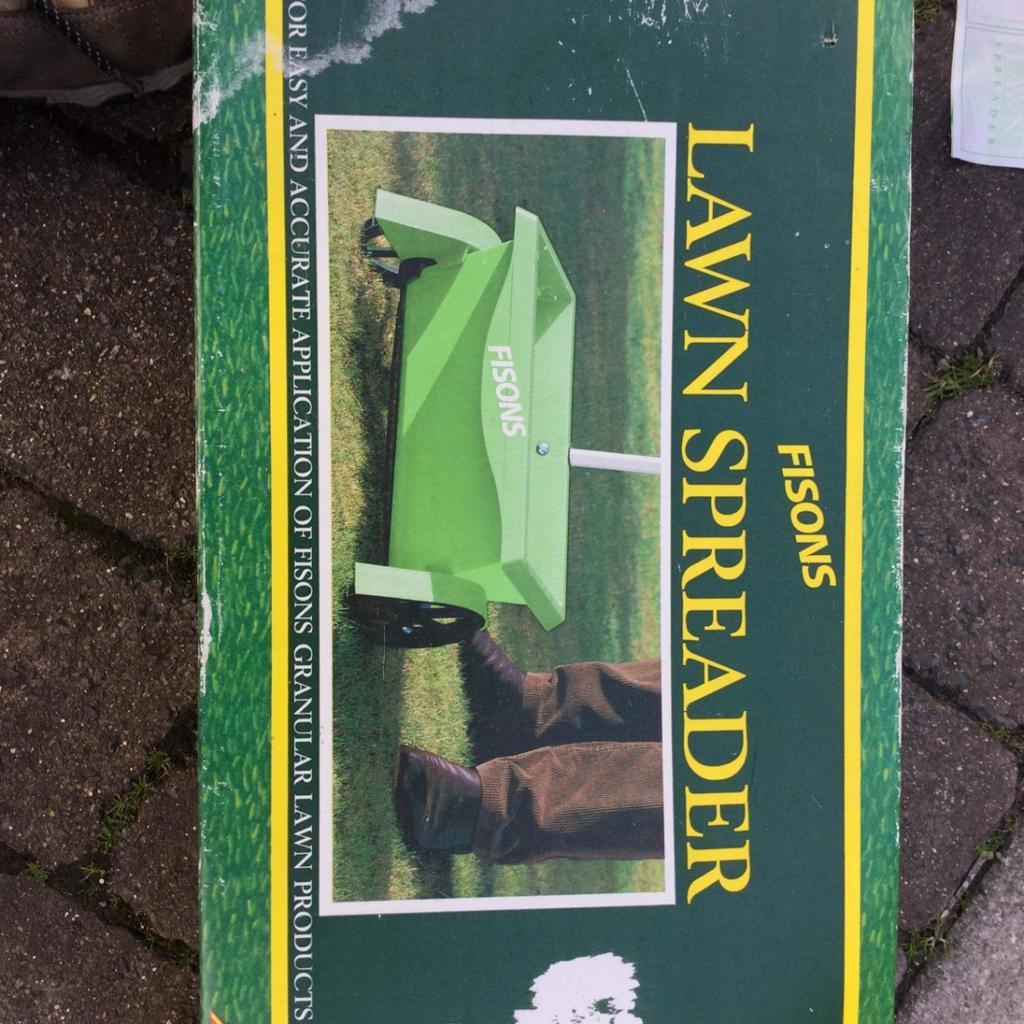 Fisons Lawn Spreader Fertilizer in CR3 Tandridge für £ 10,00 zum ...