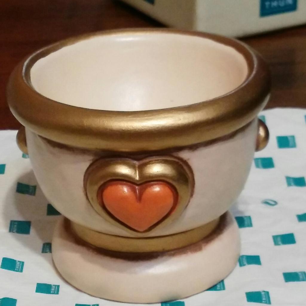 coppetta Thun in 33070 Caneva für € 35,00 zum Verkauf | Shpock AT