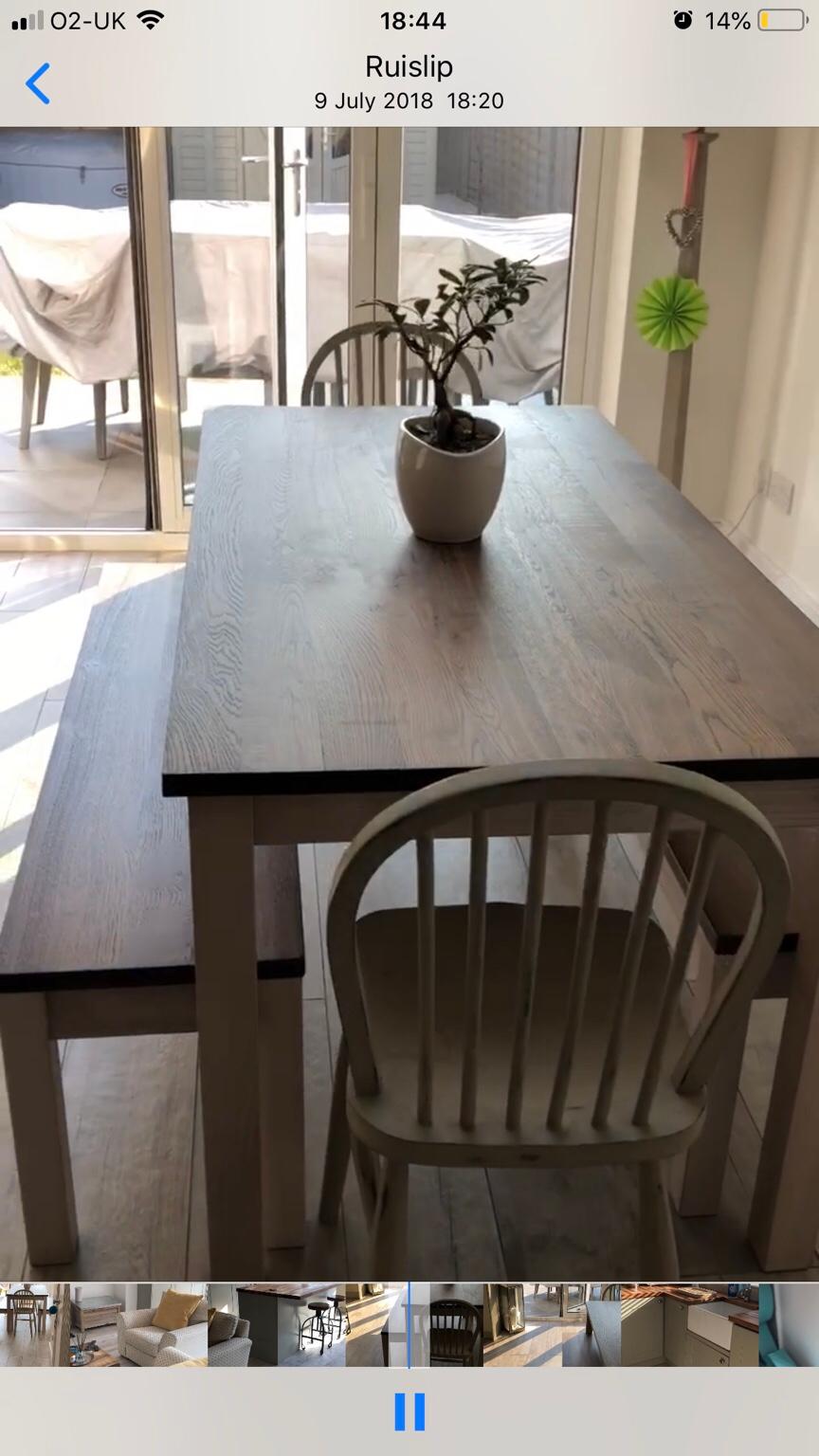 6 Seater Wooden Table with 2 Benches in W3 Ealing für 200,00 £ zum ...