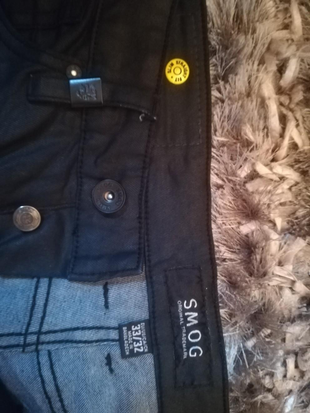 SMOG Herren Jeans Gr. 33, lässige Optik in 8211 Ilztal für € 10,00 zum ...