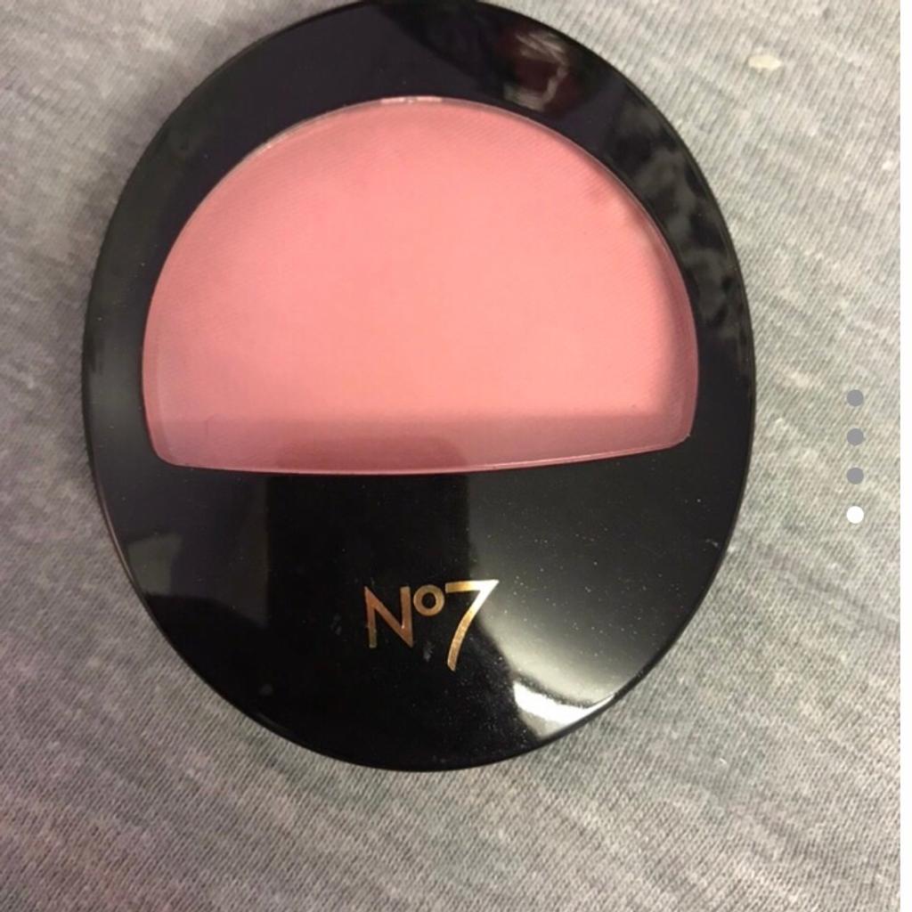 No7 blush. in HD3 Kirklees für 5,00 £ zum Verkauf | Shpock DE