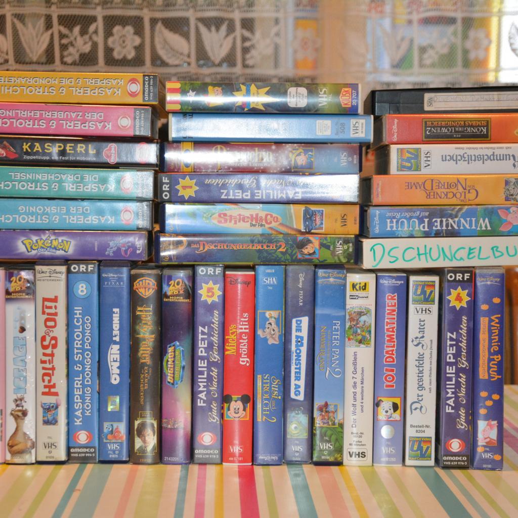 37 VHS in 7444 Mannersdorf an der Rabnitz für 25,00 € zum Verkauf ...