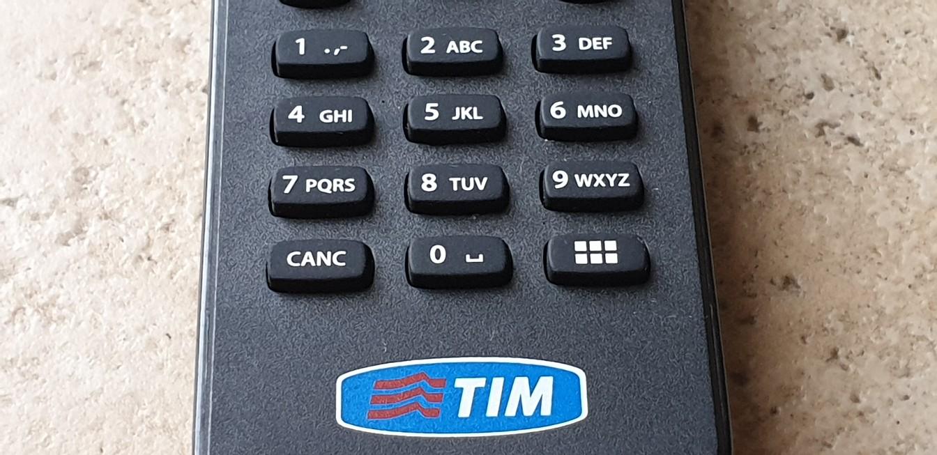 Telecomando originale decoder Timvision in 00135 Roma für 10,00 € zum ...