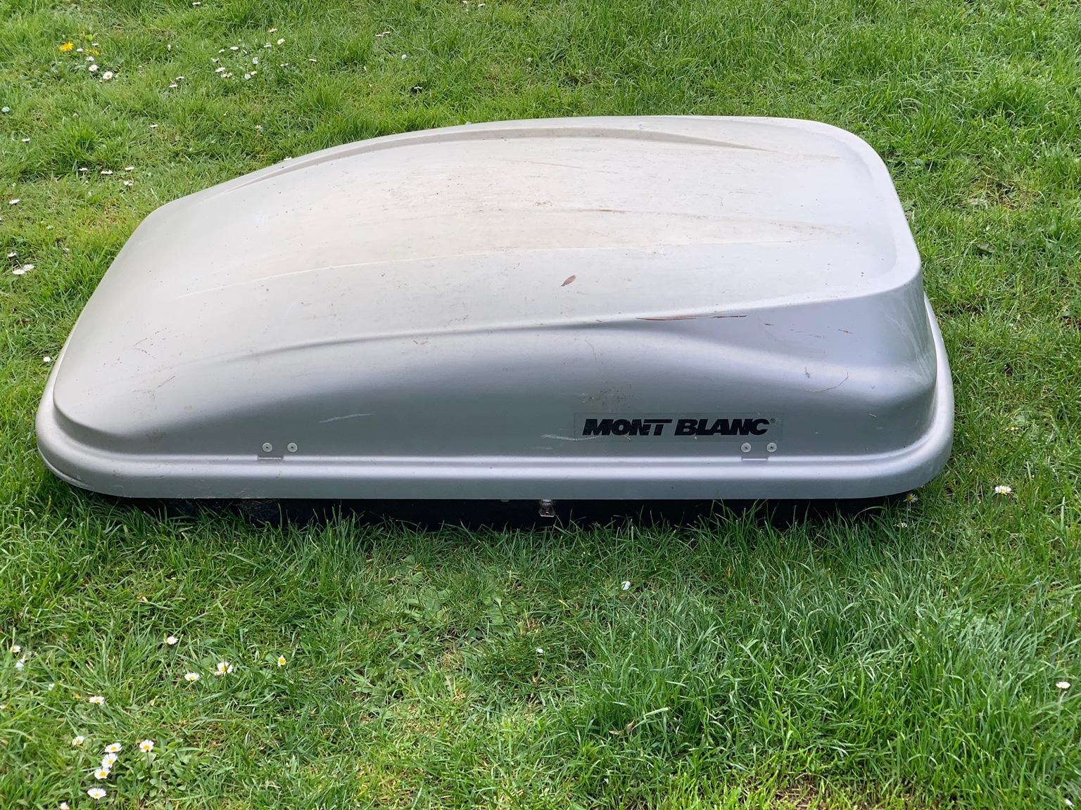 Mont Blanc Roof Box in Tewkesbury for £35.00 for sale | Shpock