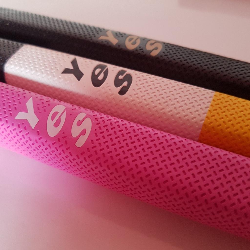 yes golf putter grips x 3 & MLA grip in PR9 Sefton for £25.00 for sale ...