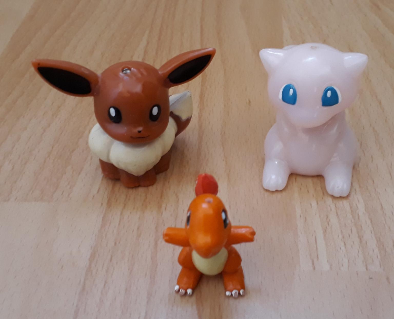 3 Pokemon - Figuren (Evoli, Mew, Glumanda) in 30449 Hannover für 0,50 ...
