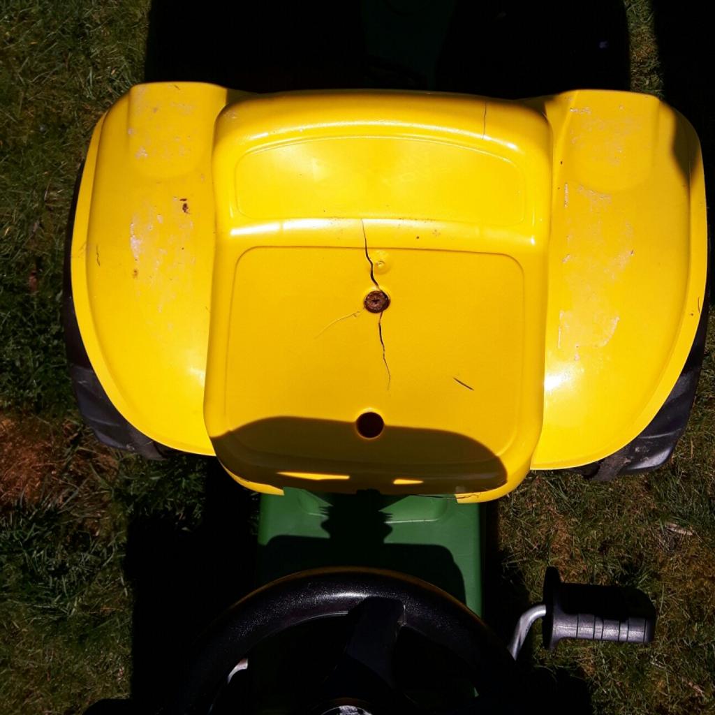 John Deere ride on tractor and trailer in S35 Sheffield für 20,00 £ zum ...