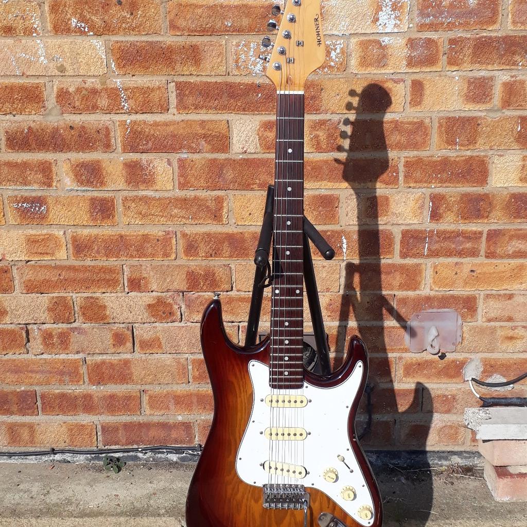 hohner stratocaster electric guitar vintage in SS13 Basildon for £50.00 ...