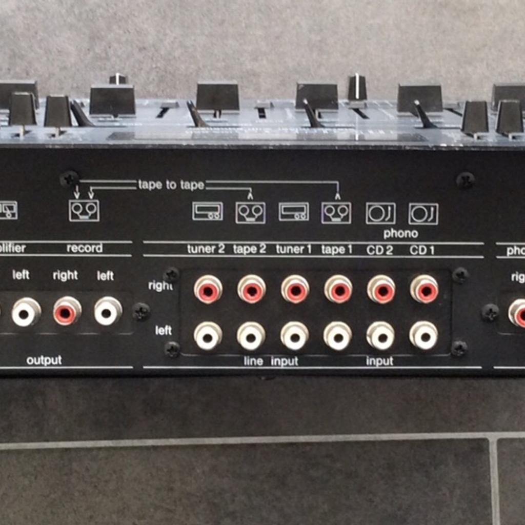 Vivanco DJ-Mischpult 6-Kanal in 6170 Zirl für € 30,00 zum Verkauf ...