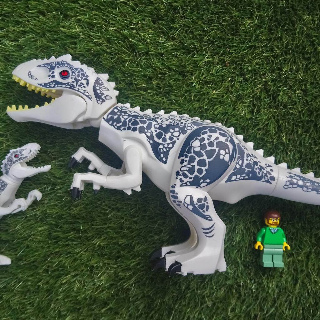 Lego Dinosaurs (Indominus rex + baby) in BL5 Westhoughton für £ 18,00 ...