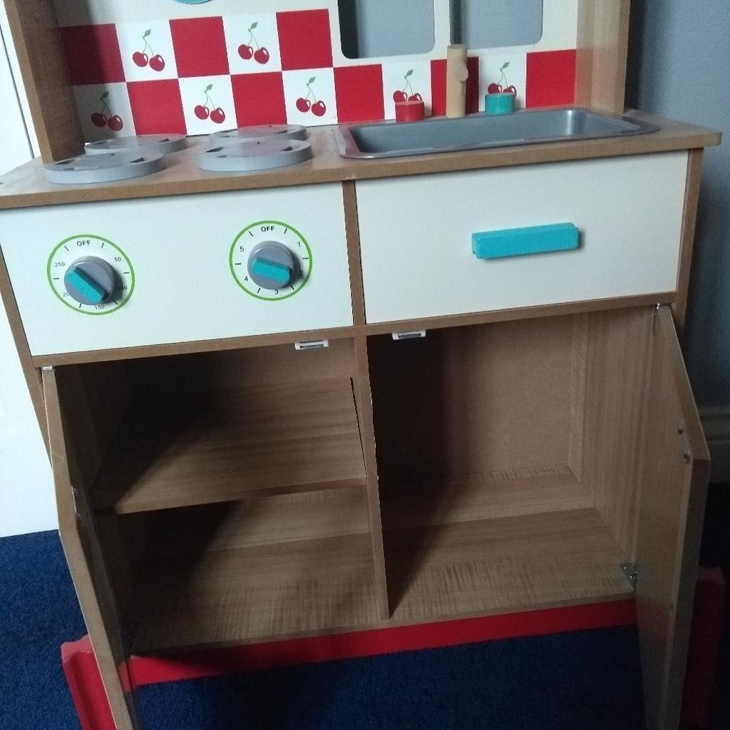 SSTC ASDA George Wooden Toy Kitchen in LE7 Charnwood für £ 25,00 zum ...