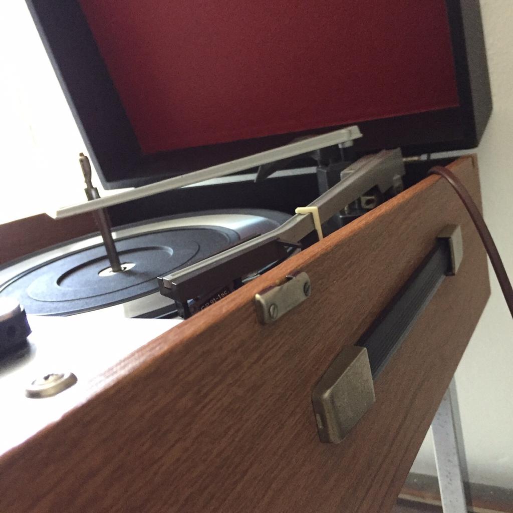 1960’s Vintage Portadyne Record player in SE16 London für £ 65,00 zum ...