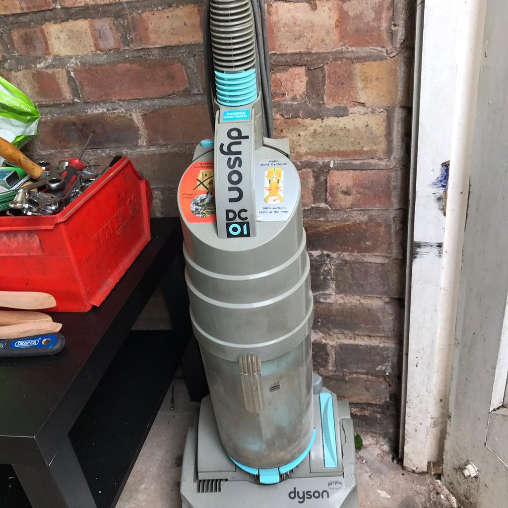 Dyson Dc01 Review: Aspirateur Balai Dyson 2025 – BPJN