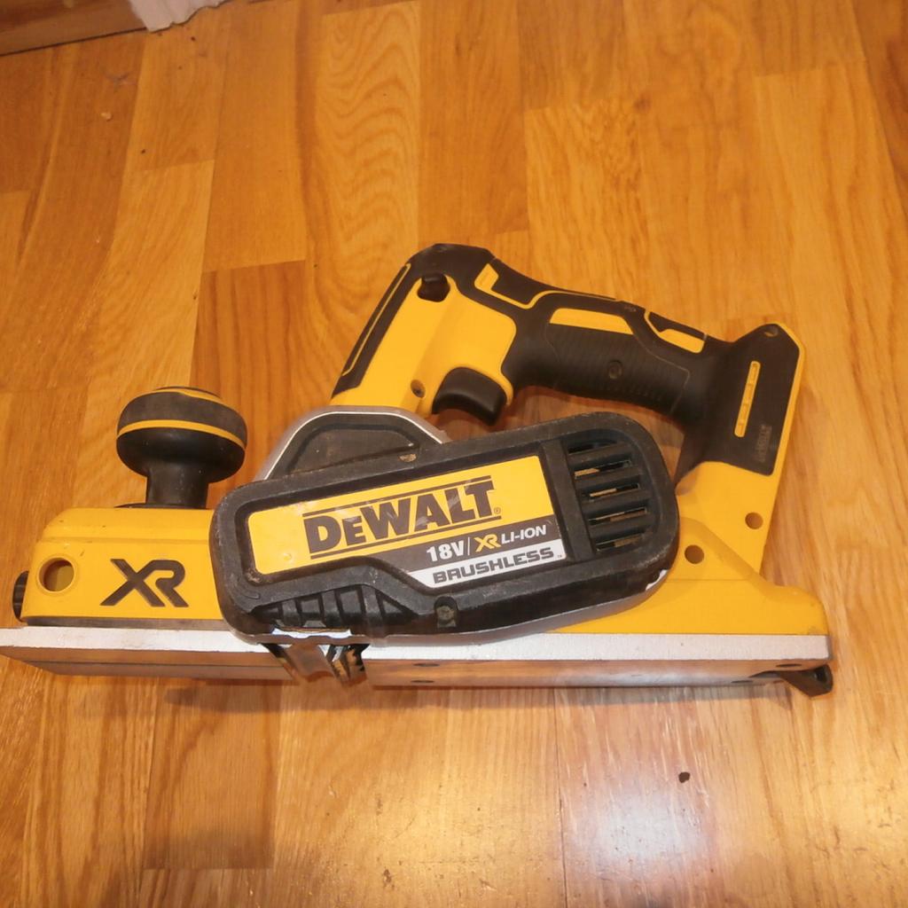 DEWALT 18V DCP580 CORDLESS PLANER in London für £ 95,00 zum Verkauf ...