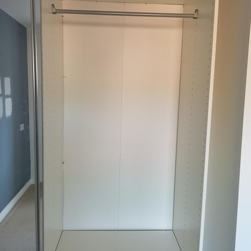 IKEA large wardrobe with sliding glass doors. in WS3 Walsall für 75,00 ...