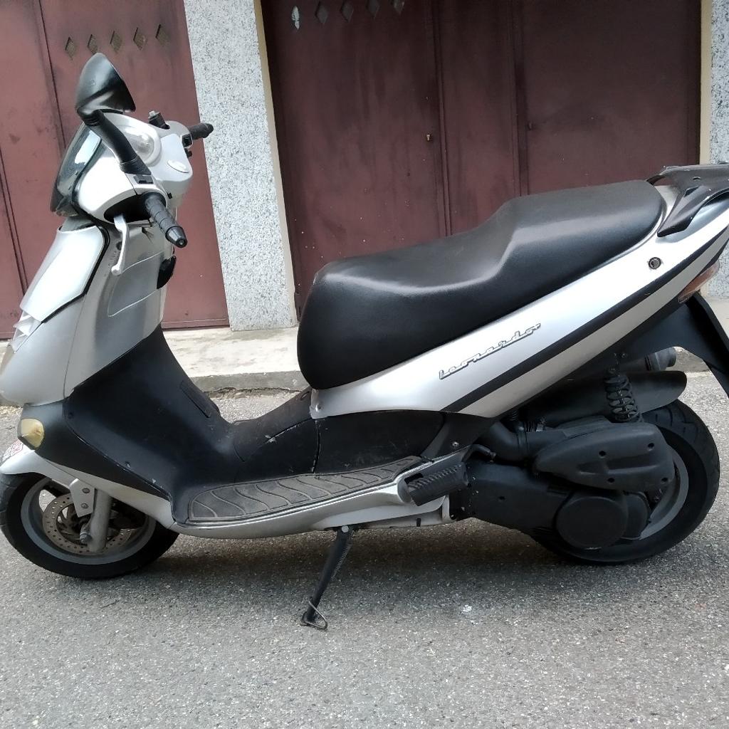 Scooter Leonardo 125 in 27100 Pavia für € 300,00 zum Verkauf | Shpock AT