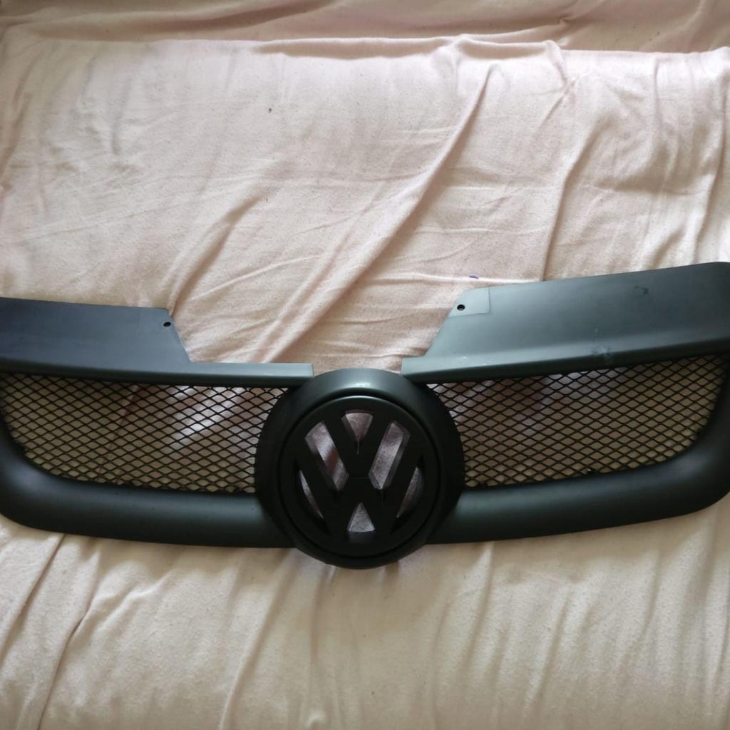 VW GOLF MK5 FRONT GRILLE (NEW) in CM7 Braintree für 35,00 £ zum Verkauf ...