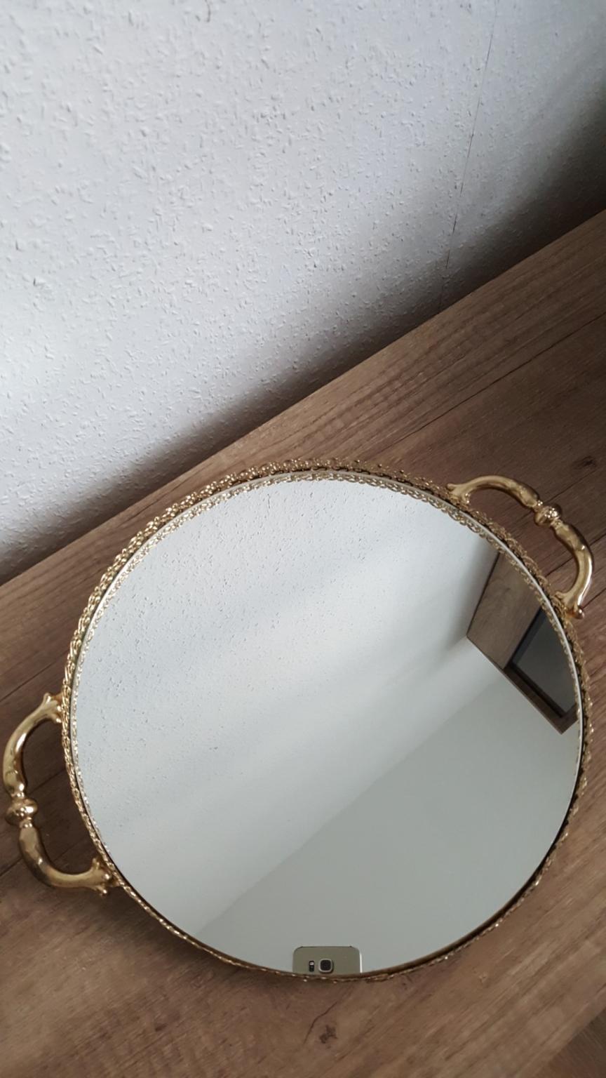 Tablett mit spiegel in 65189 Wiesbaden für 20,00 € zum Verkauf | Shpock DE