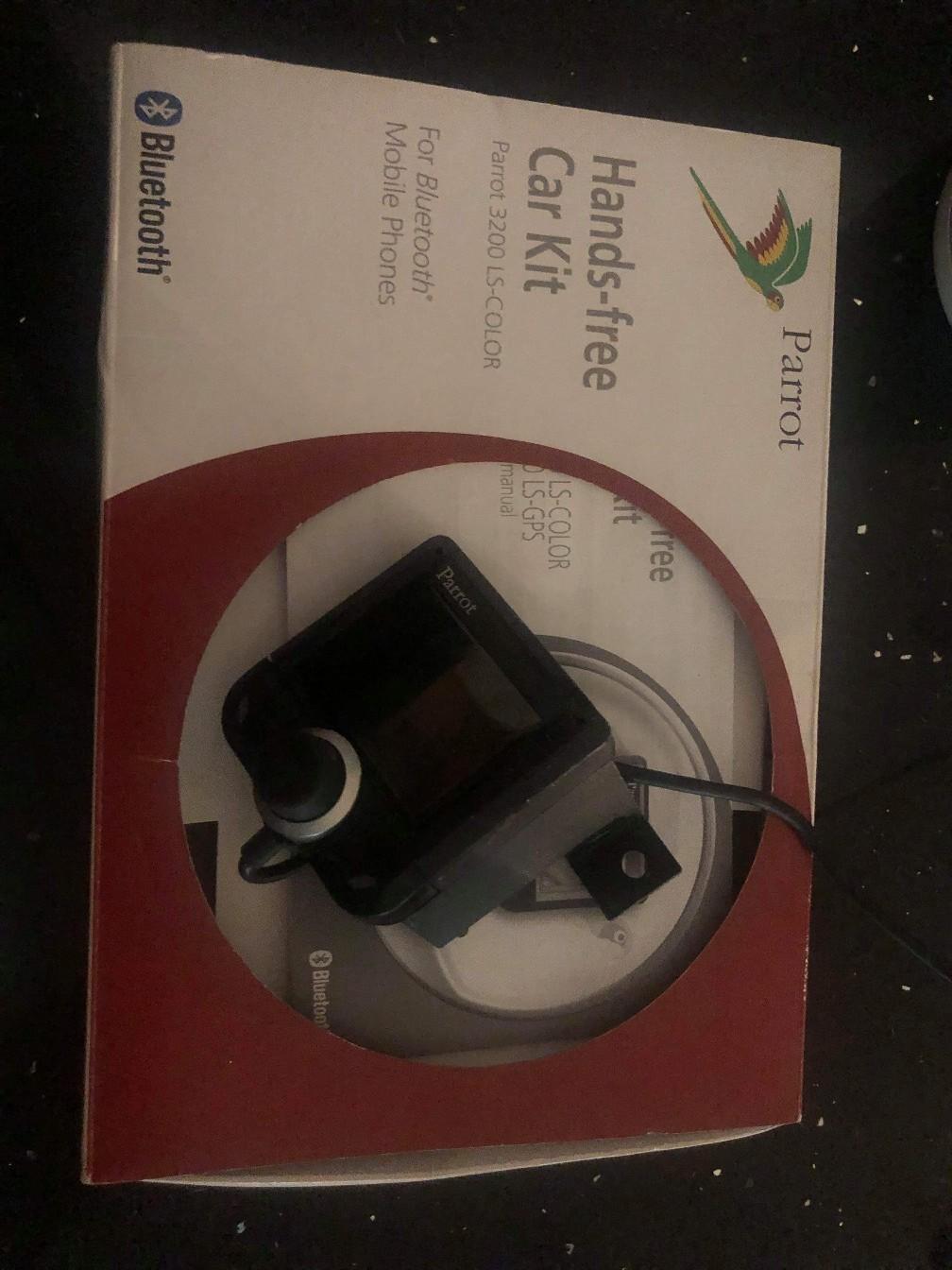 parrot 3200 LS COLOR hands free in DL5 Aycliffe für £ 50,00 zum Verkauf ...