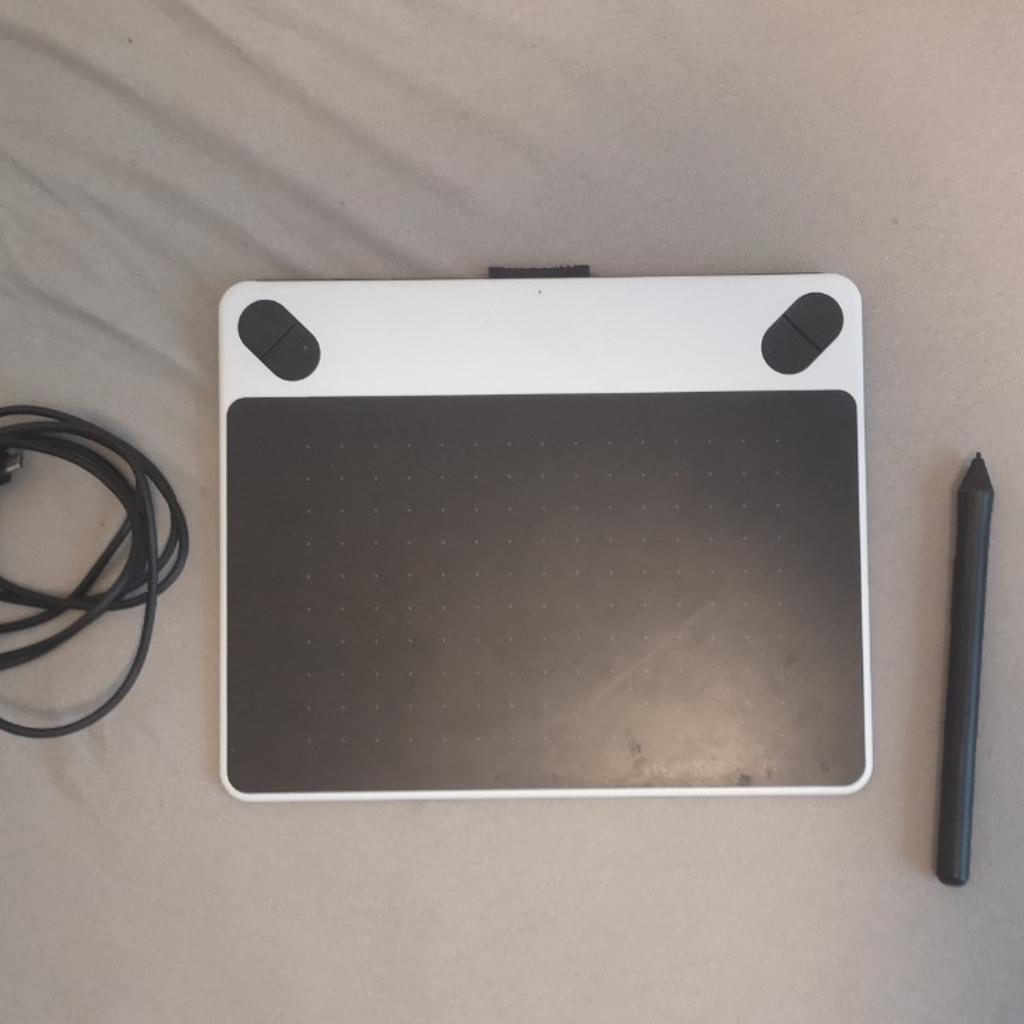 wacom intuos draw graphic tablet in 1220 Vienna für 40,00 € zum Verkauf ...