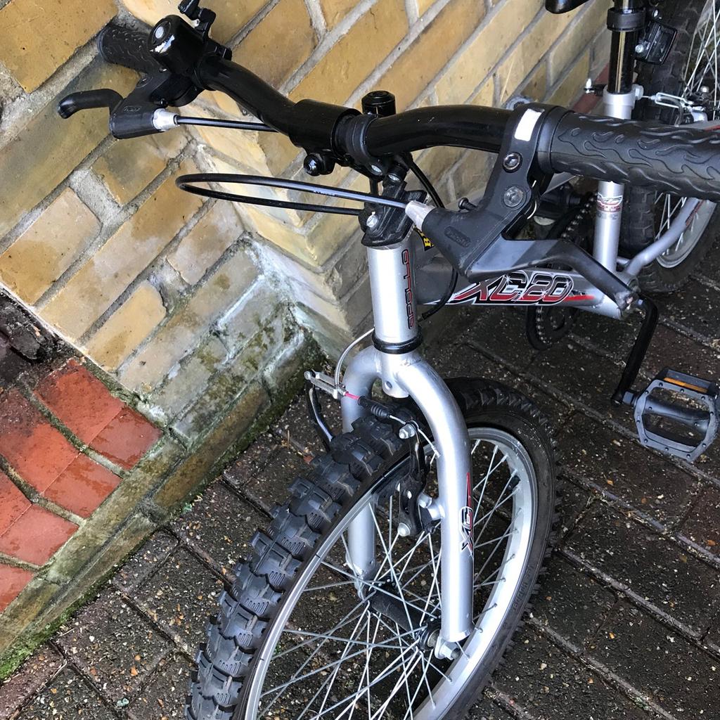 Boys XC80 Apollo bike in E1W London for £30.00 for sale | Shpock