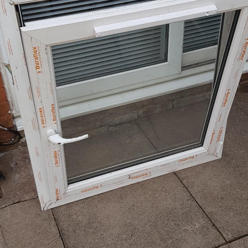 upvc double opening fire escape windows in B34 Birmingham für £ 20,00 ...