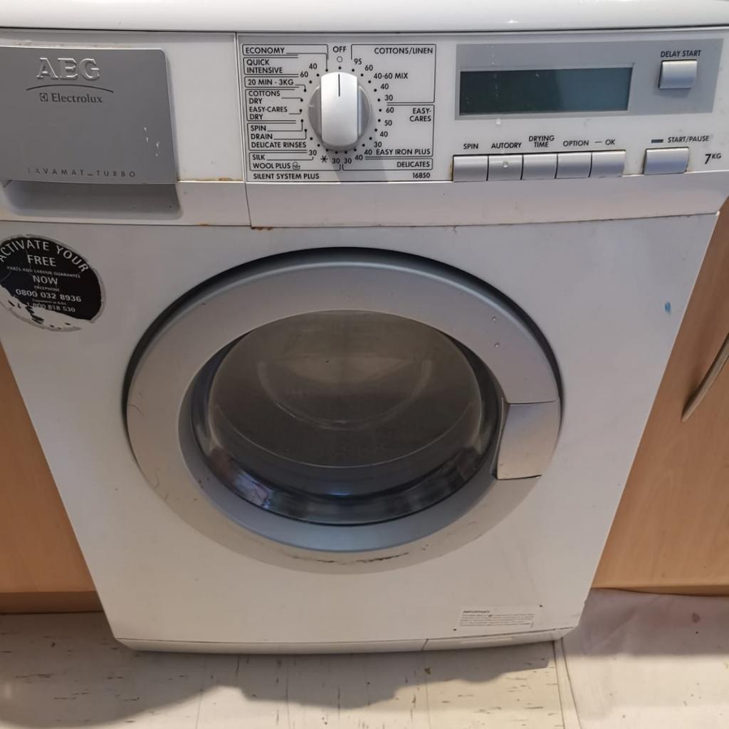 AEG Lavamat 7kg Washing Machine+ dryer in CW7 Meadowbank für 55,00 ...