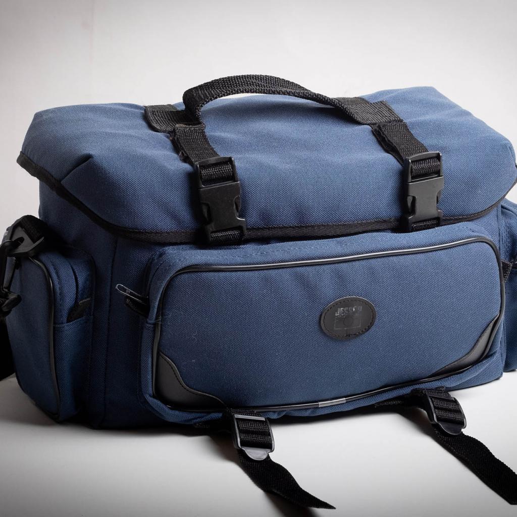 Large camera bag, Jessops. in DN20 Brigg für £ 5,00 zum Verkauf | Shpock AT
