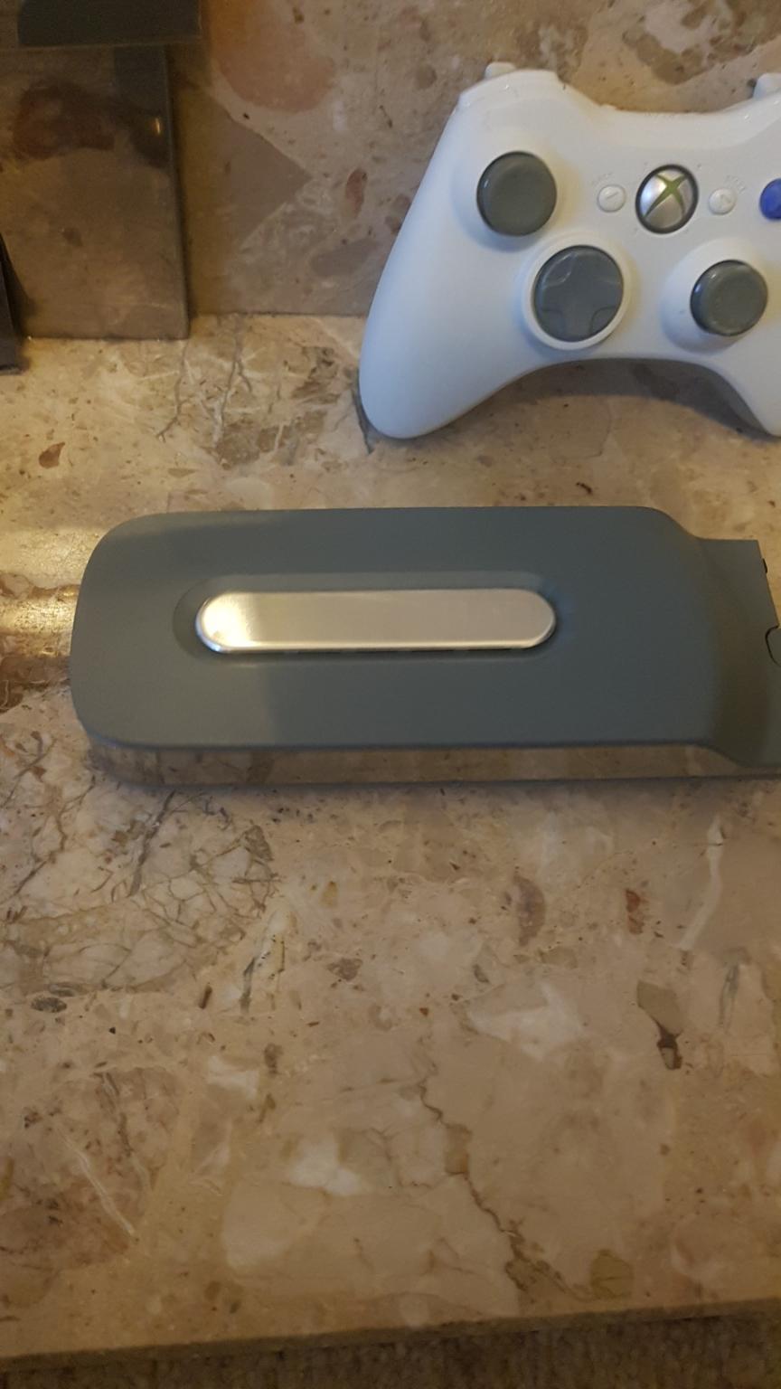 xbox 360 plus more accessories in LE4 Leicester für £ 10,00 zum Verkauf ...