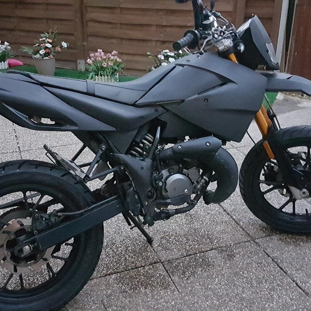 Generic Supermoto 50 ccm in 1220 Donaustadt für € 480,00 zum Verkauf ...