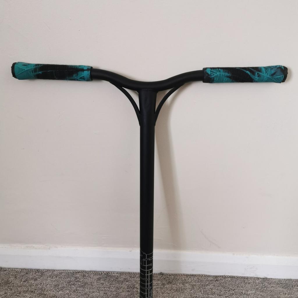 Envy Prodigy S6 IHC compression Scooter bars in PO13 Gosport for £45.00 ...