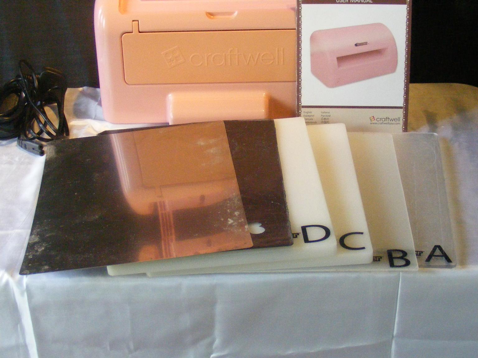 Craftwell - Pink Ebosser Die-Cutting Machine in Salford für 60,00 £ zum ...